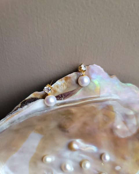 Gold Priceless Pearl Earrings – WAR Chest Boutique